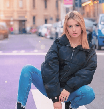 Chi è Marta Losito: età, biografia, profilo Musical.ly e Instagram